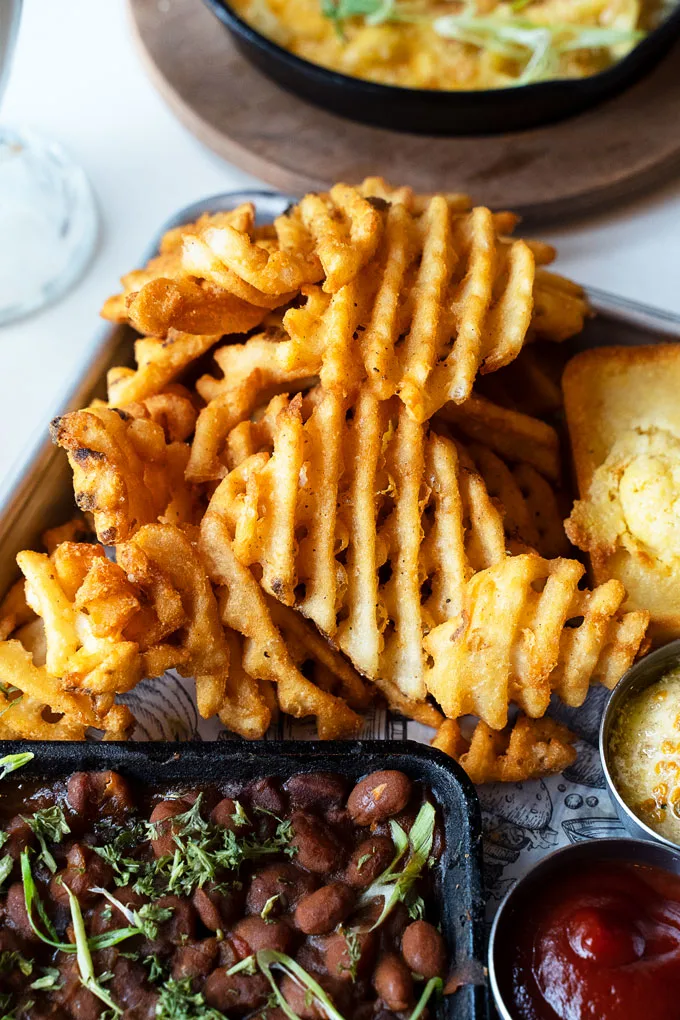 H2 Kitchen + Bar Debuts New Southern Smokehouse Menu