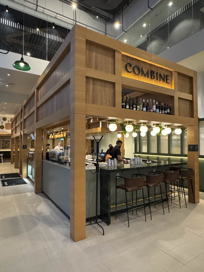 Combine Cafe & Bar: Farm-to-Table Dining in Surrey