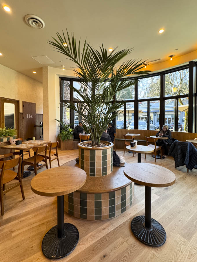 Deville Coffee Park Royal Now Open