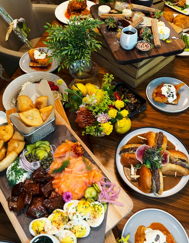 New Weekend Brunch at Showcase Restaurant