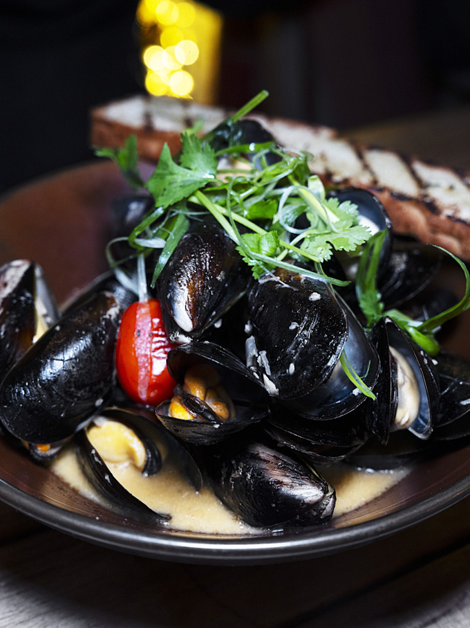 Blue Canoe Waterfront Restaurant in Richmond