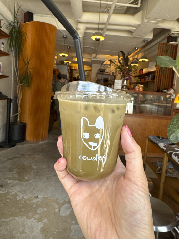 Cowdog Oak Street Vancouver, Living Wage Coffee Shop